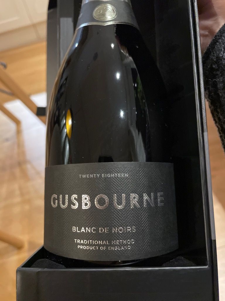 2018 Gusbourne Blanc de Noirs, United Kingdom, England, Kent ...