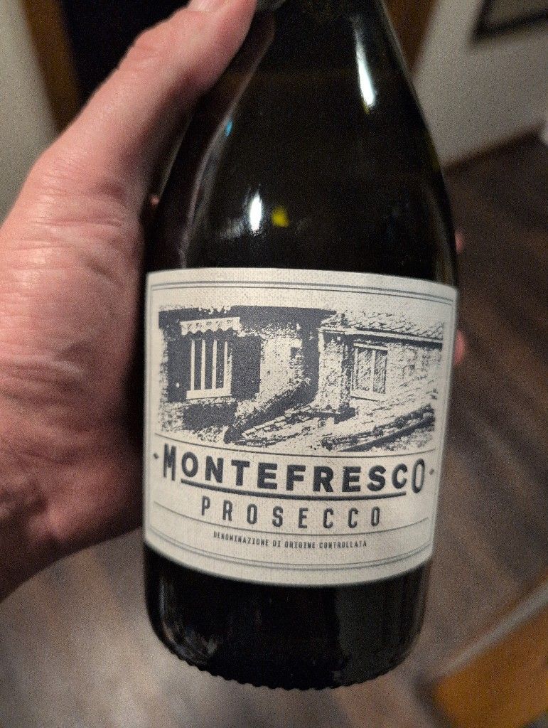 NV Montefresco Prosecco, Italy, Veneto / Friuli-Venezia Giulia ...