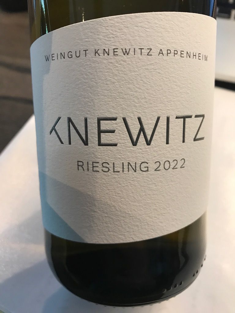 2022 Weingut Knewitz Weißer Burgunder trocken, Germany, Rheinhessen - CellarTracker