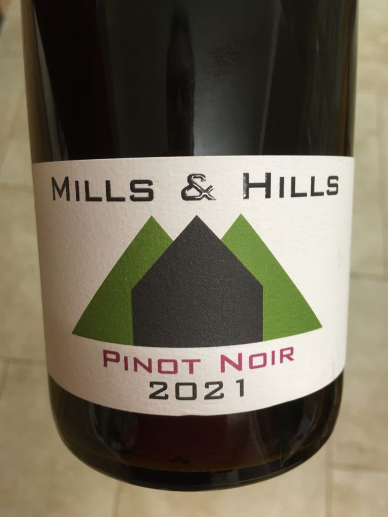 2021 English Wine Project Pinot Noir Mills & Hills, United Kingdom ...