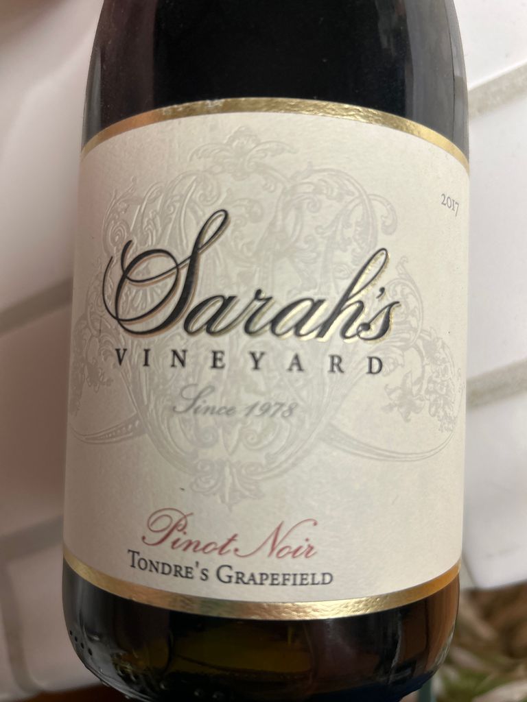 2017 Sarah's Vineyard Pinot Noir Tondre's Grapefield, USA, California ...