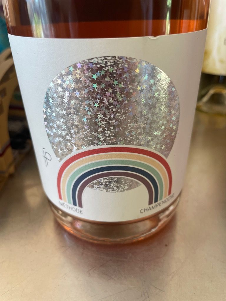 NV Future Perfect Bubbles, Darling, USA, California, Central Coast ...