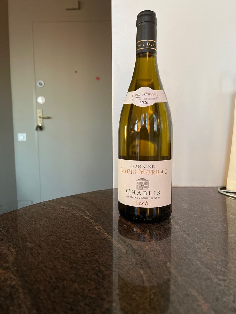 2018 Domaine Louis Moreau Chablis Les 8, France, Burgundy, Chablis ...