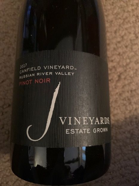 2017 J Vineyards & Winery Pinot Noir Canfield Russian River Valley, USA ...