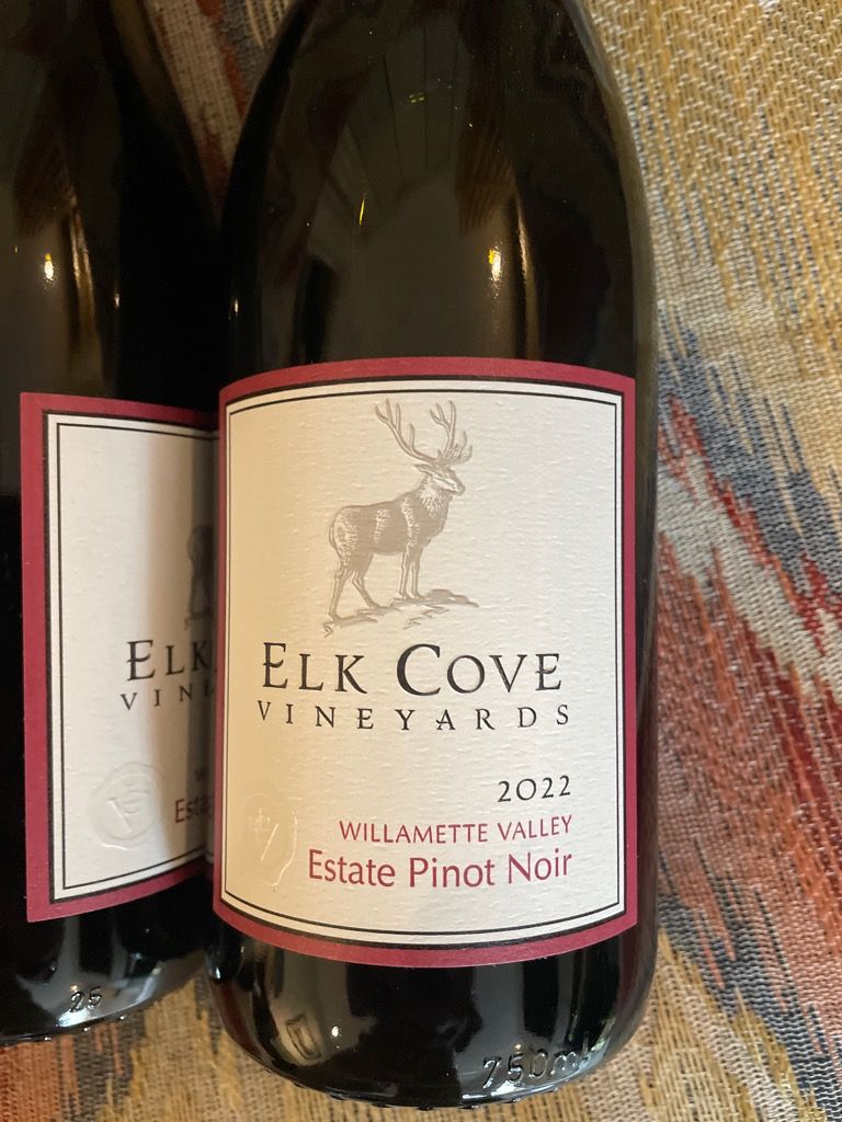 2022 Elk Cove Vineyards Pinot Noir Willamette Valley, USA, Oregon ...