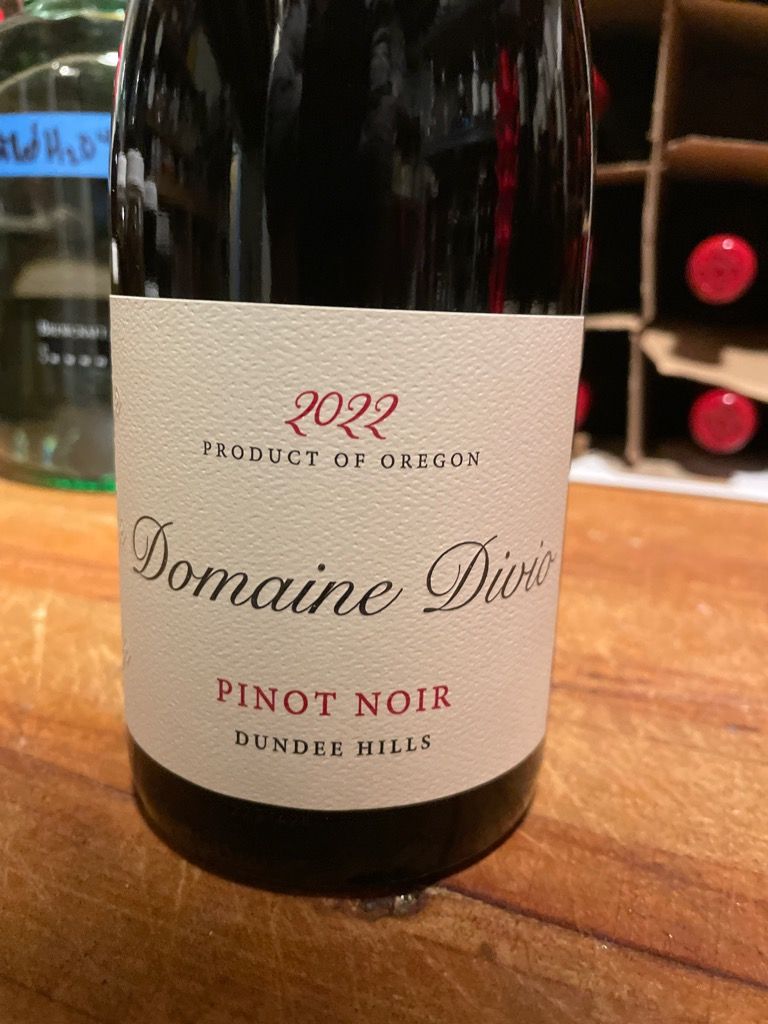 2022 Domaine Divio Pinot Noir Dundee Hills, USA, Oregon, Willamette ...