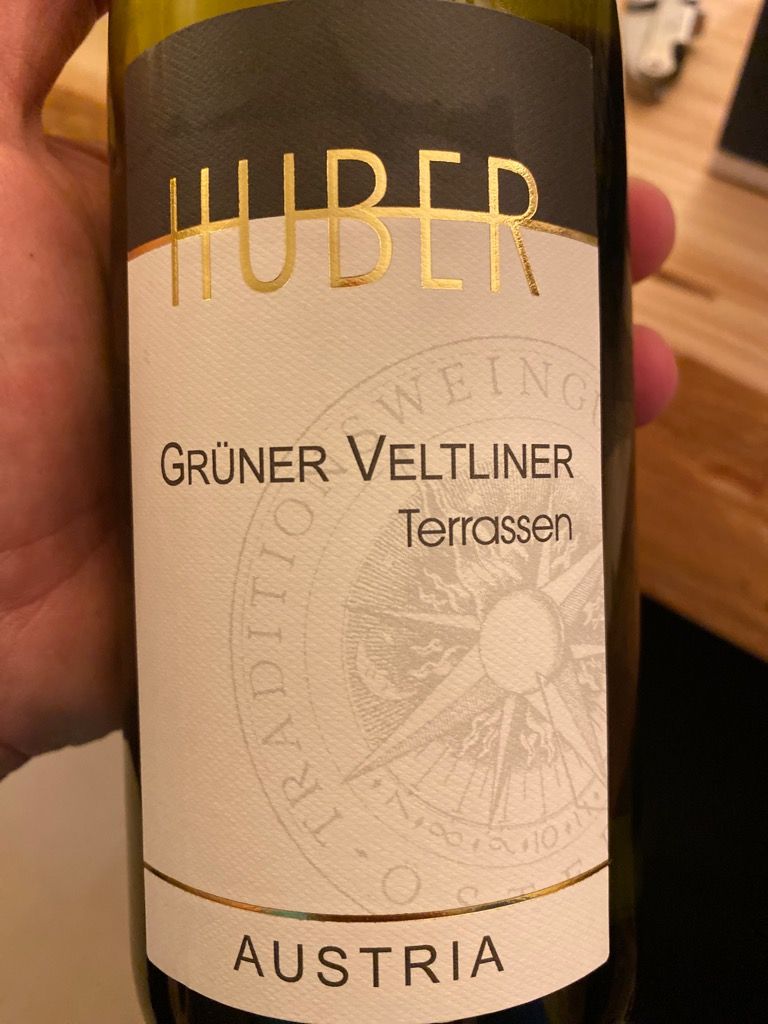 2022 Weingut Markus Huber Grüner Veltliner Terrassen, Austria ...