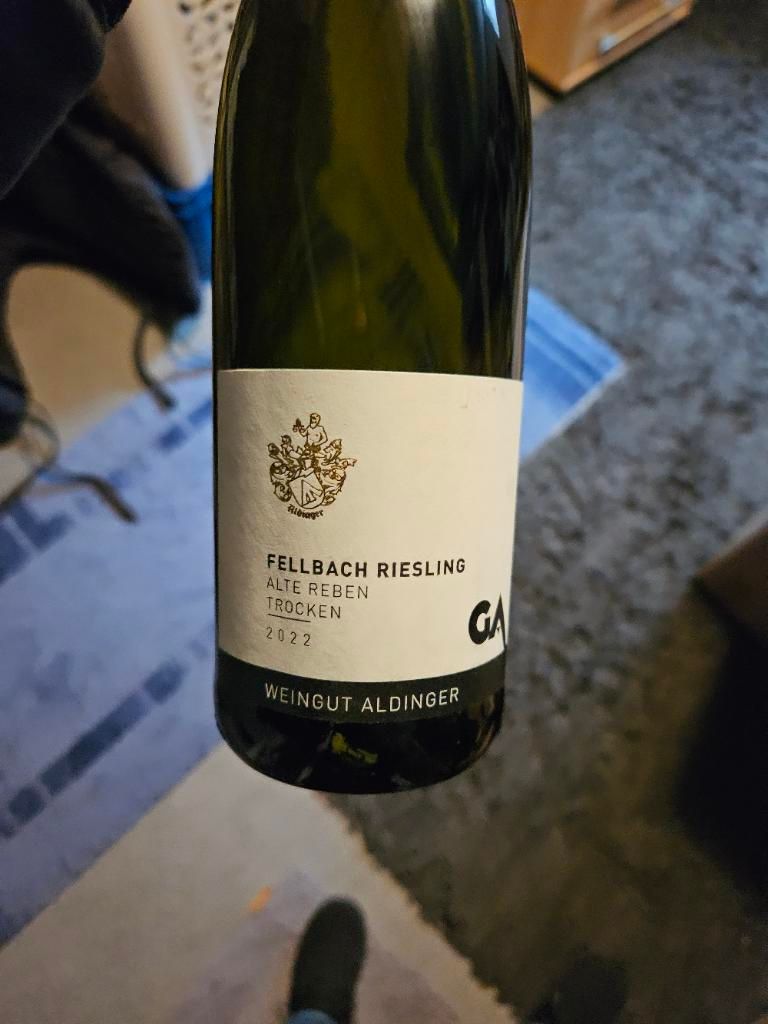 2020 Weingut Aldinger Fellbacher Riesling Alte Reben, Germany ...
