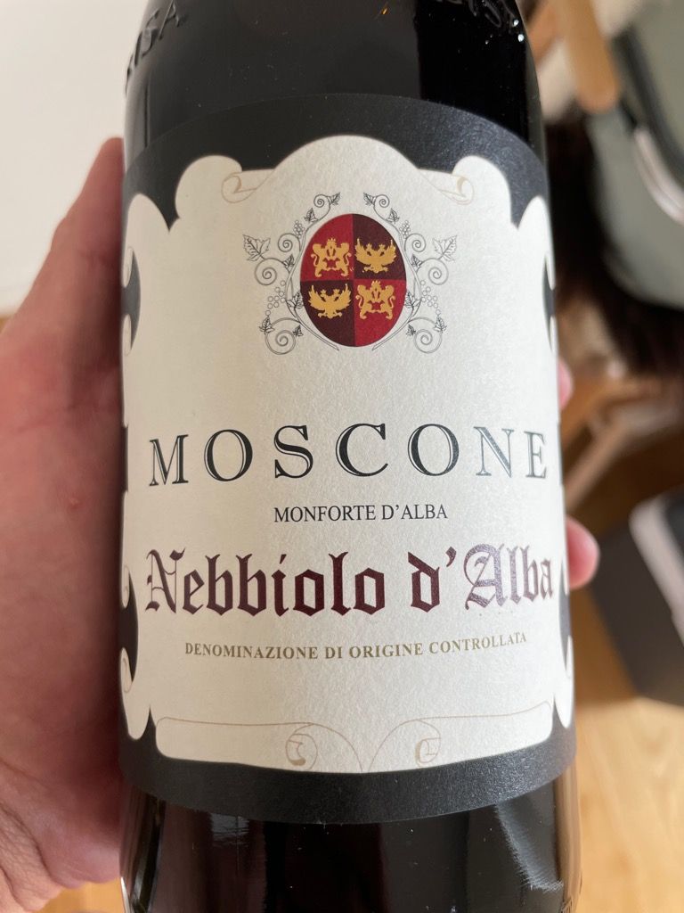 2019 Azienda Vinicola Moscone Langhe Nebbiolo Monforte d'Alba, Italy ...