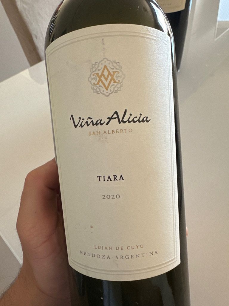 2020 Viña Alicia Tiara, Argentina, Mendoza, Lujan de Cuyo - CellarTracker