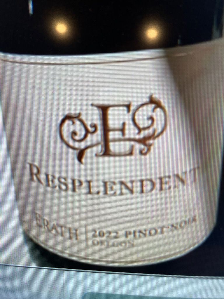 2022 Erath Pinot Noir Resplendent Oregon, USA, Oregon - CellarTracker