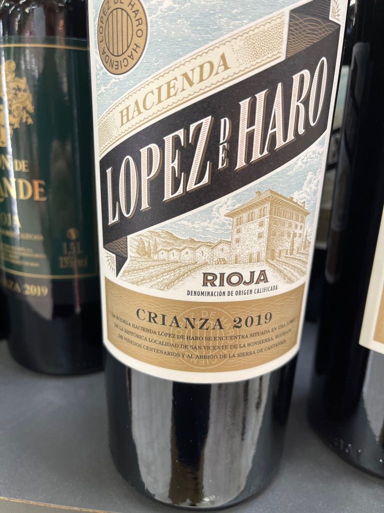 2019 Bodega Classica Rioja Hacienda López de Haro Crianza, Spain, La ...