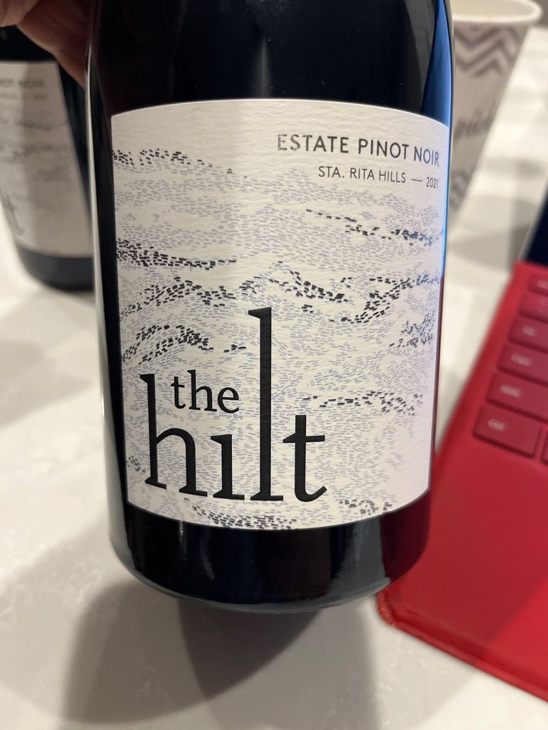 2021 The Hilt Pinot Noir Estate, USA, California, Central Coast, Sta ...