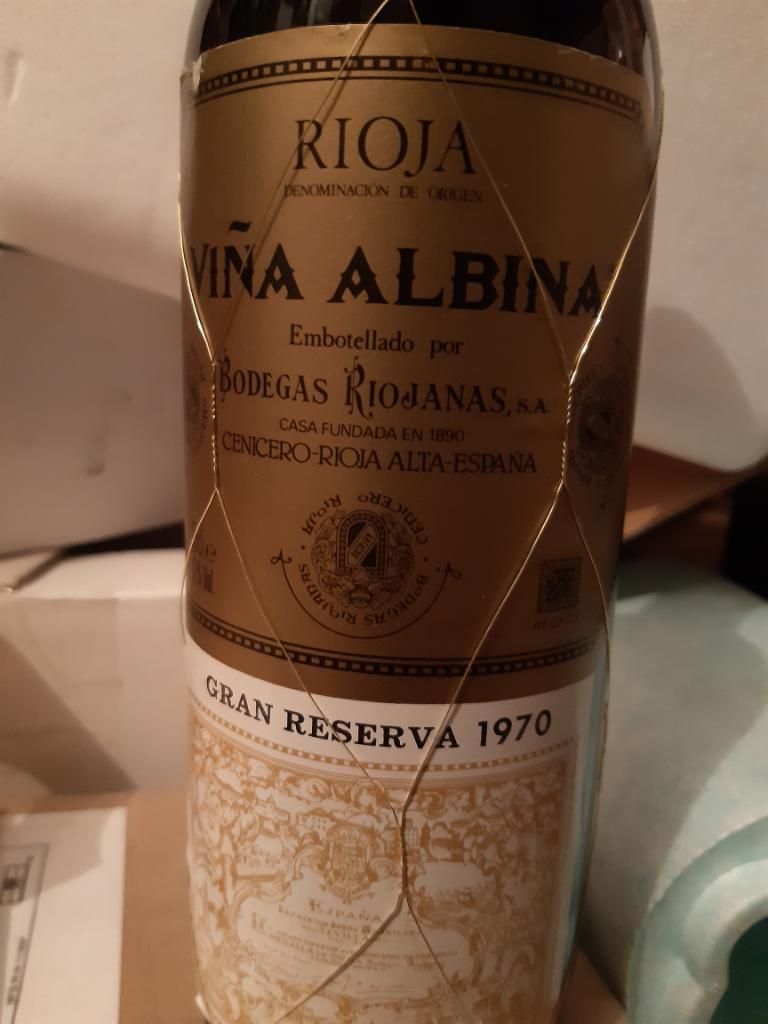 1964 Bodegas Riojanas Rioja Viña Albina Gran Reserva, Spain, La Rioja ...