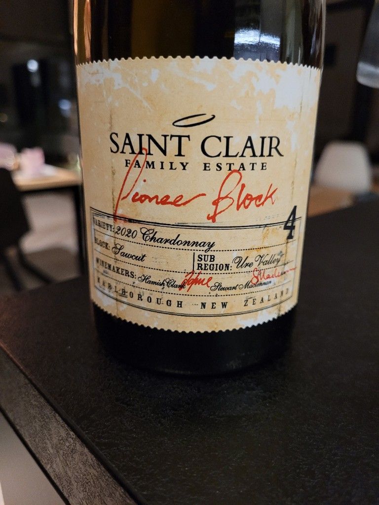 2022 Saint Clair Family Estate Chardonnay Pioneer Block 4 Sawcut, New ...