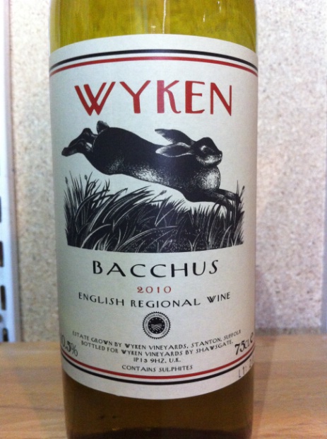 2010 Wyken Vineyards Bacchus, United Kingdom, England, East Anglia ...