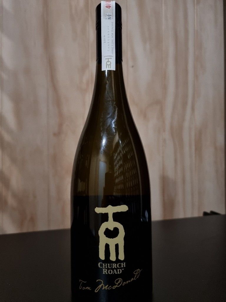 2019 Church Road Chardonnay Tom Hawke's Bay, New Zealand, North Island ...