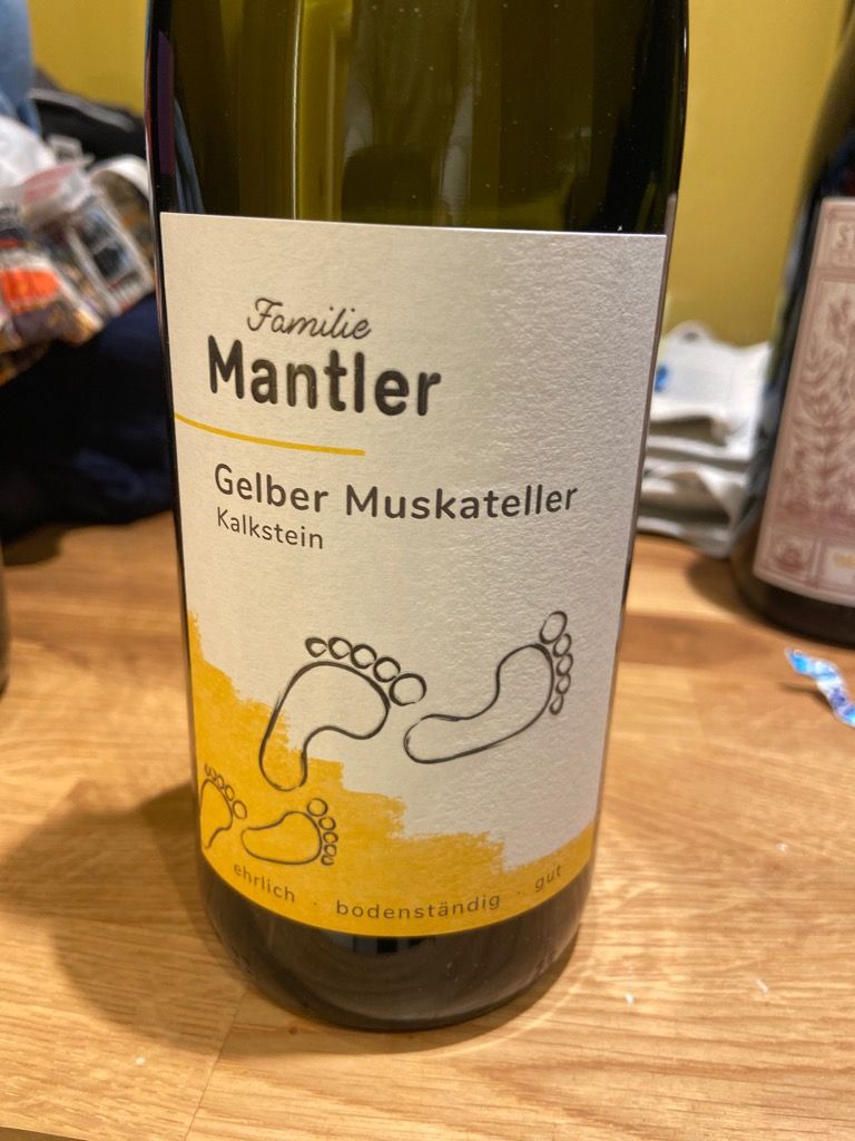 2021 Familie Mantler Gelber Muskateller Kalkstein, Austria ...
