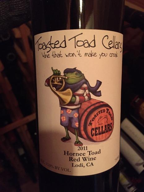 NV Toasted Toad Cellars Road Toad Red, USA, California, Central Valley ...