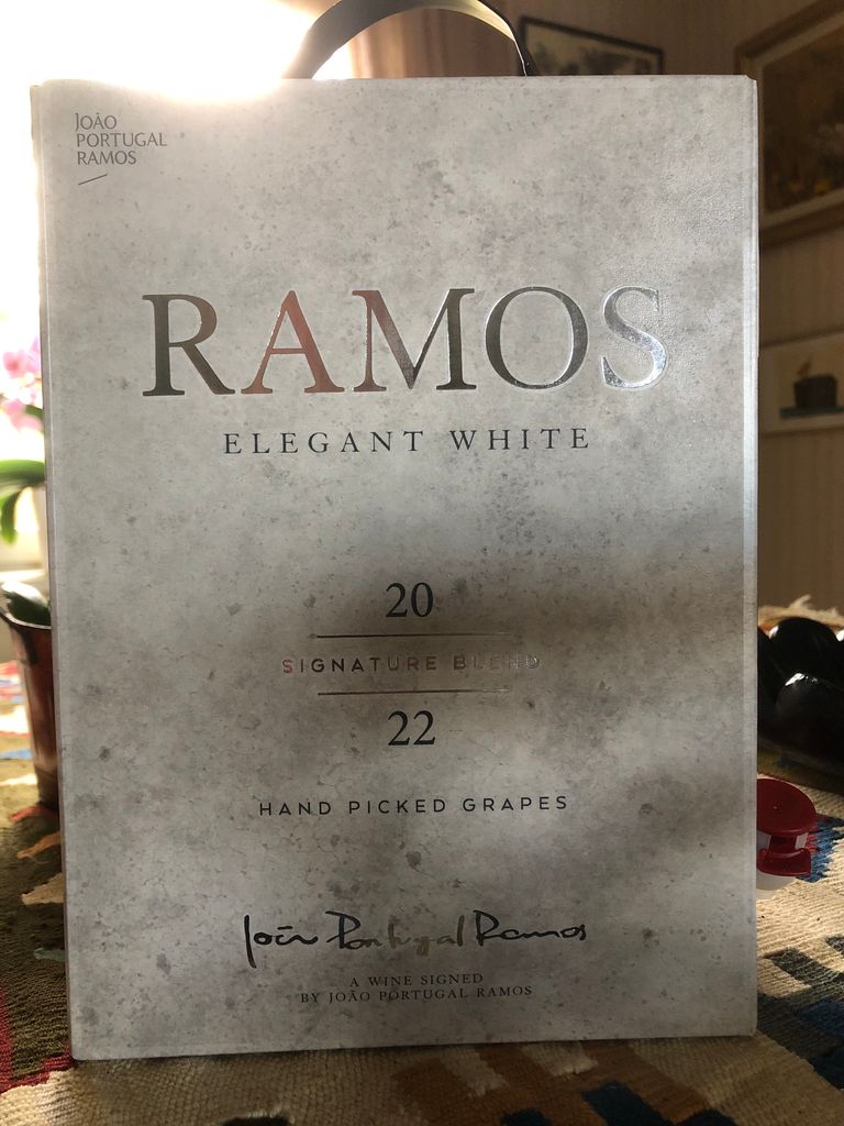 2022 João Portugal Ramos Elegant white signature blend, Portugal ...