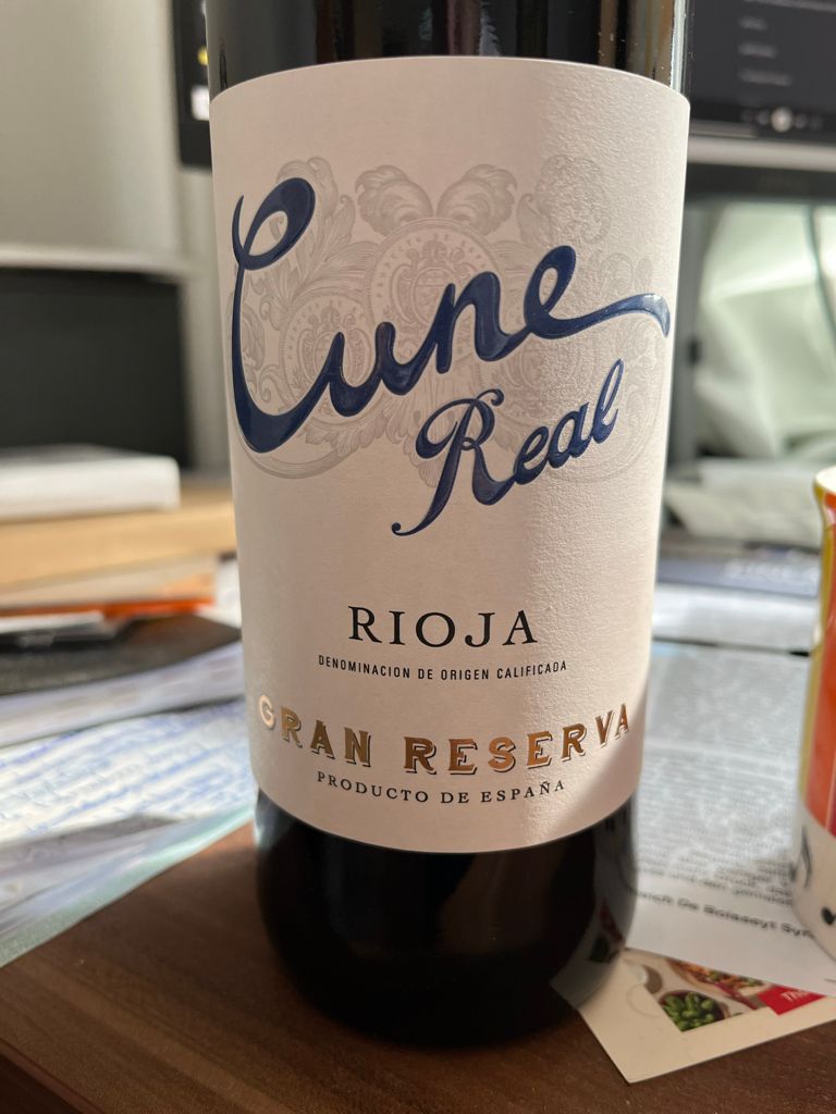 2018 C.V.N.E. (Compañía Vinícola del Norte de España) Rioja Cune Real ...