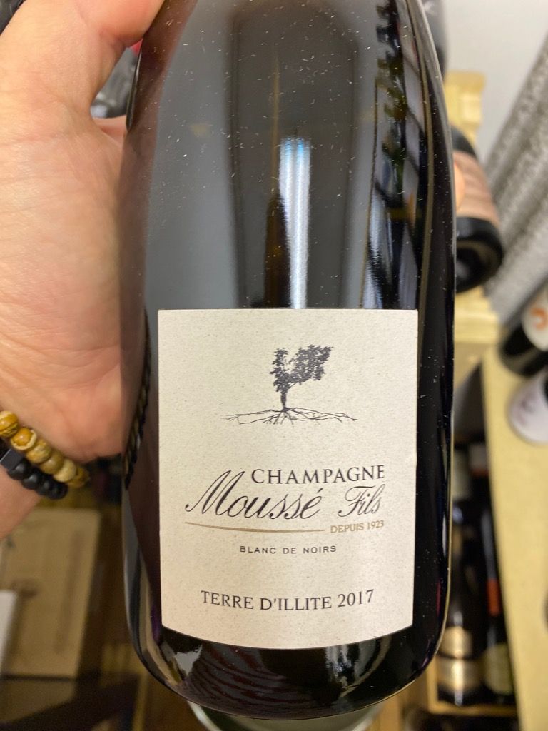 2017 Famille Moussé Champagne Les Terres d'Illite, France, Champagne - CellarTracker