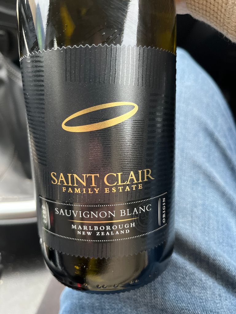 2022 Saint Clair Family Estate Sauvignon Blanc, New Zealand, South ...
