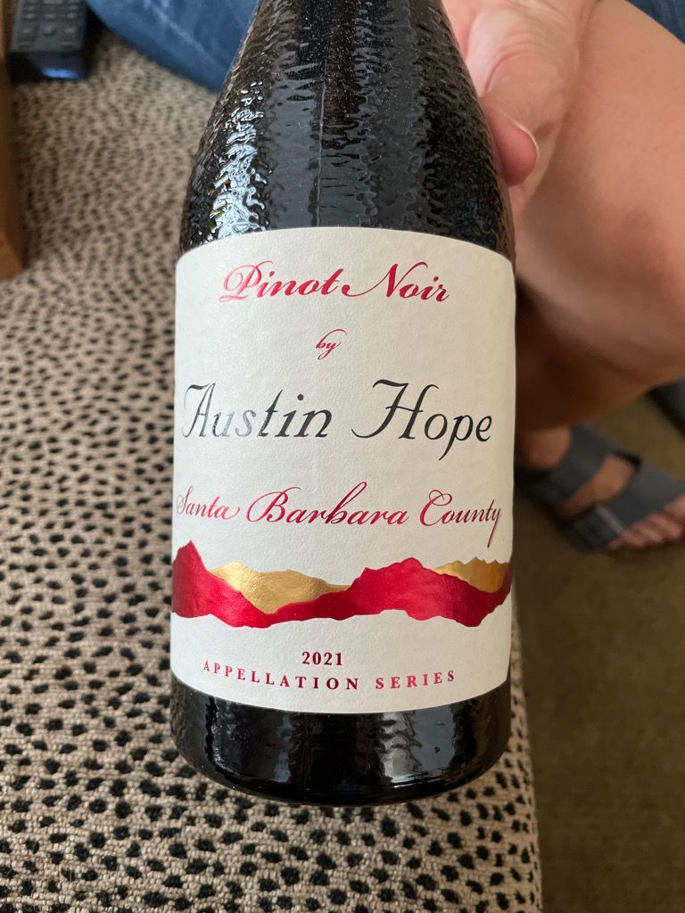 2021 Austin Hope Pinot Noir, USA, California, Central Coast, Paso ...