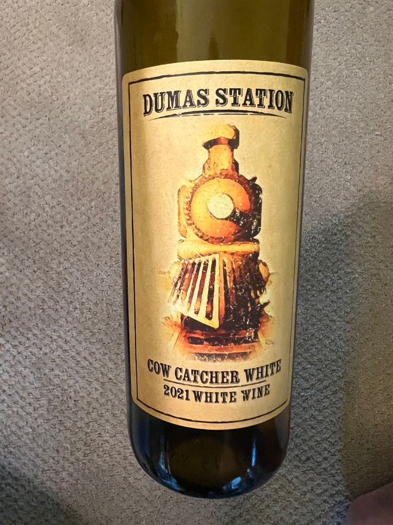 2021 Dumas Station Cow Catcher White, USA, Washington, Columbia Valley ...