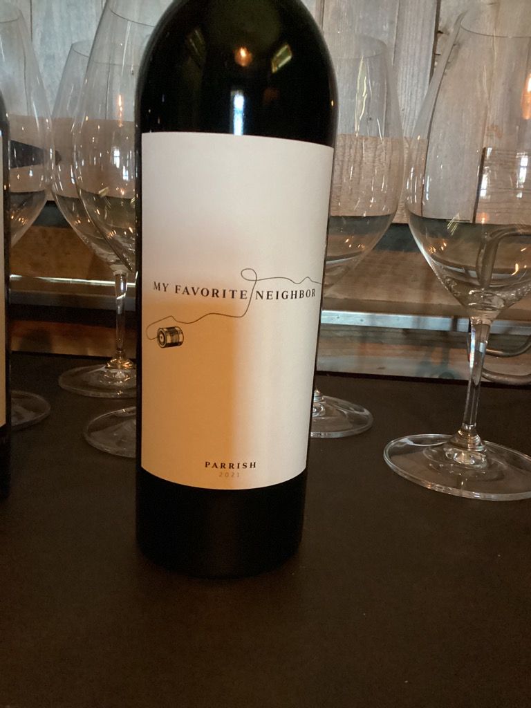 2021 My Favorite Neighbor Parrish, USA, California, Central Coast, Paso ...