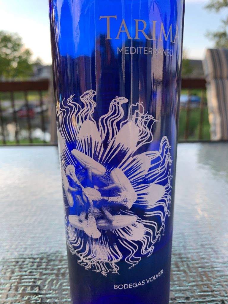 2014 Bodegas Volver Tarima Blanco, Spain, Valencia, Alicante ...