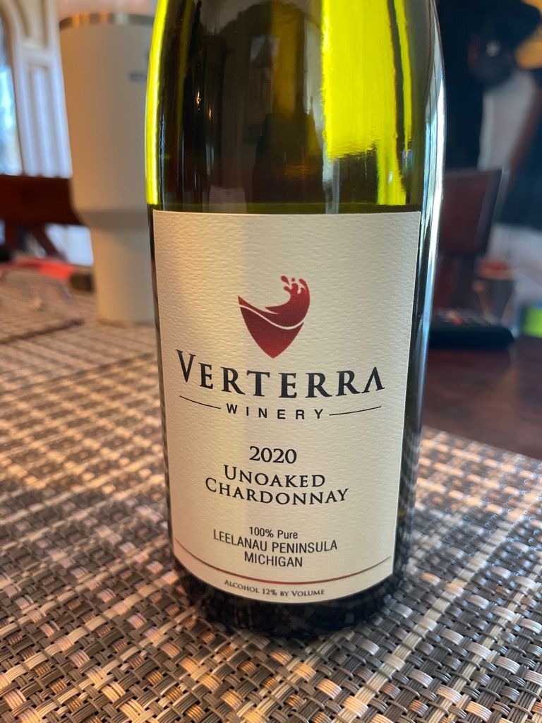 2021 Verterra Winery Unoaked Chardonnay, USA, Michigan, Leelanau ...