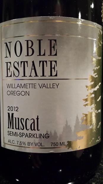 2011 Noble Estate Muscat Semi-Sparkling, USA, Oregon, Willamette Valley ...