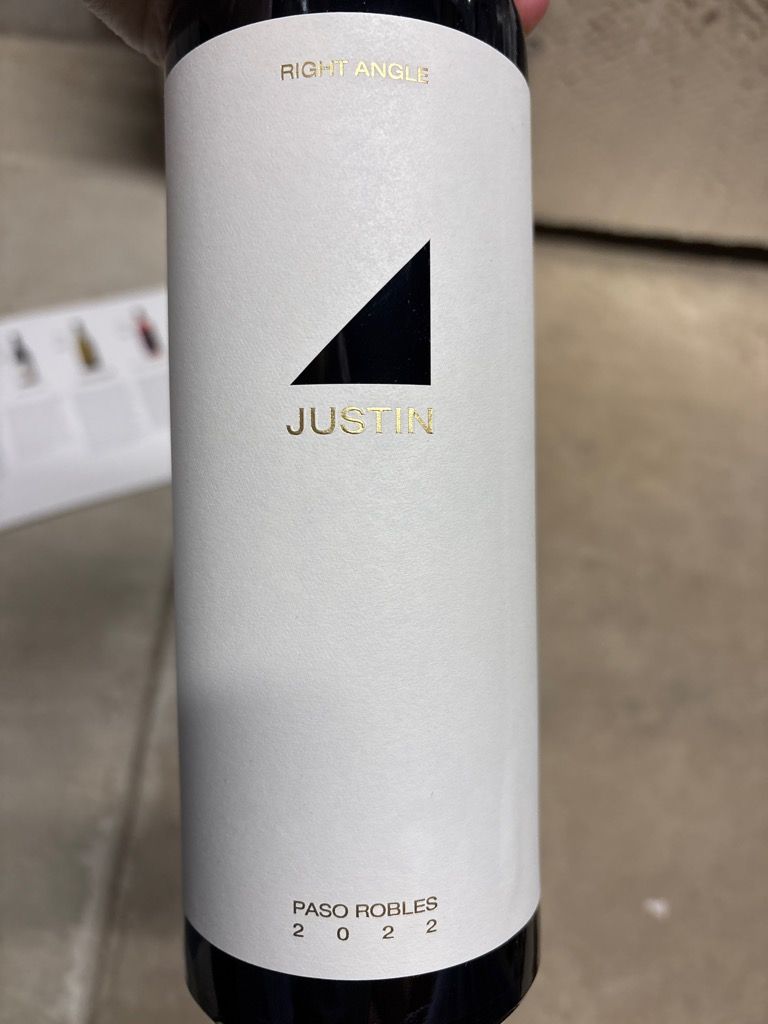 2022 Justin Vineyards & Winery Right angle, USA, California, Central Coast, Paso Robles ...