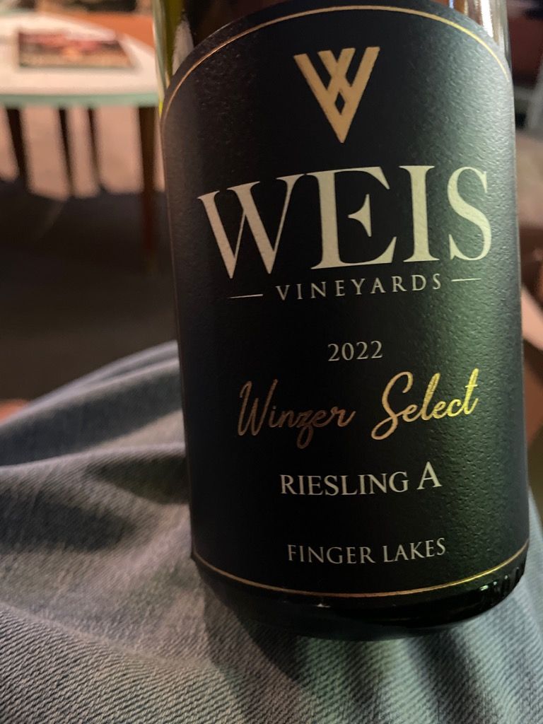 2022 Weis Vineyards Riesling Winzer Select (A), USA, New York, Finger ...