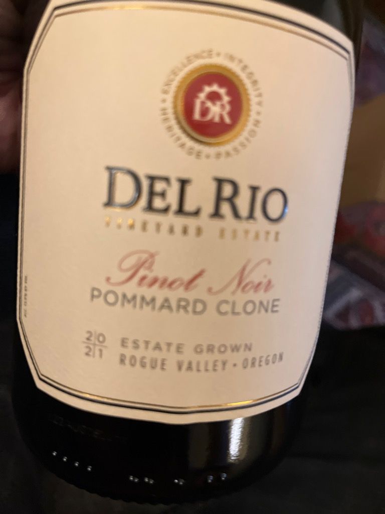 2021 Del Rio Vineyards Pinot Noir, USA, Oregon, Southern Oregon, Rogue ...