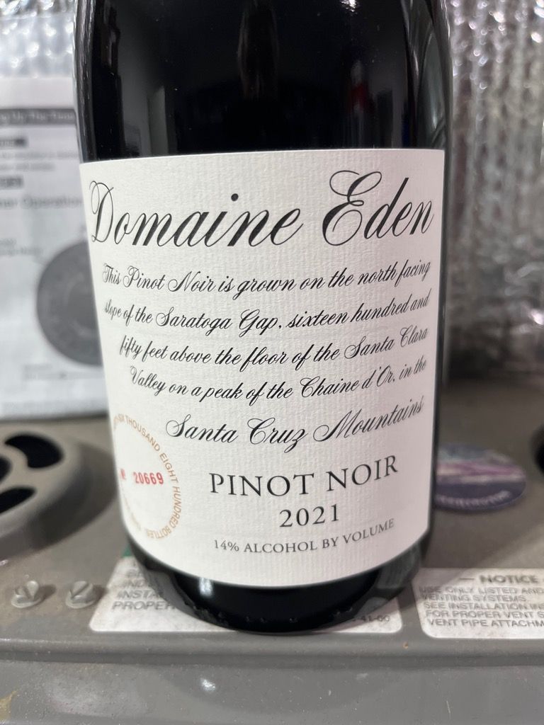 2021 Mount Eden Vineyards Pinot Noir Domaine Eden, USA, California ...
