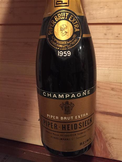 1959 Piper-Heidsieck Champagne Piper Brut Extra, France, Champagne ...