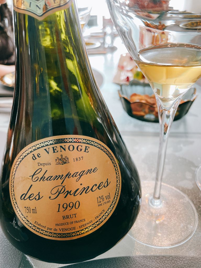 1990 de Venoge Champagne Brut Grand Vin des Princes, France, Champagne ...