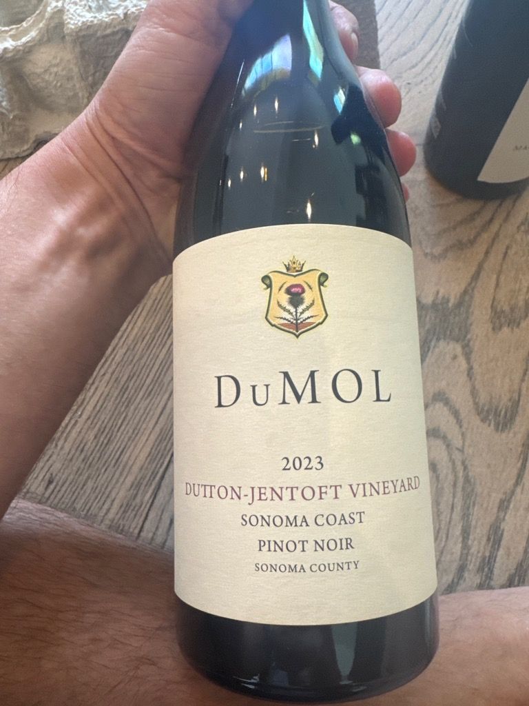 2023 DuMOL Pinot Noir Dutton - Jentoft Vineyard, USA, California ...