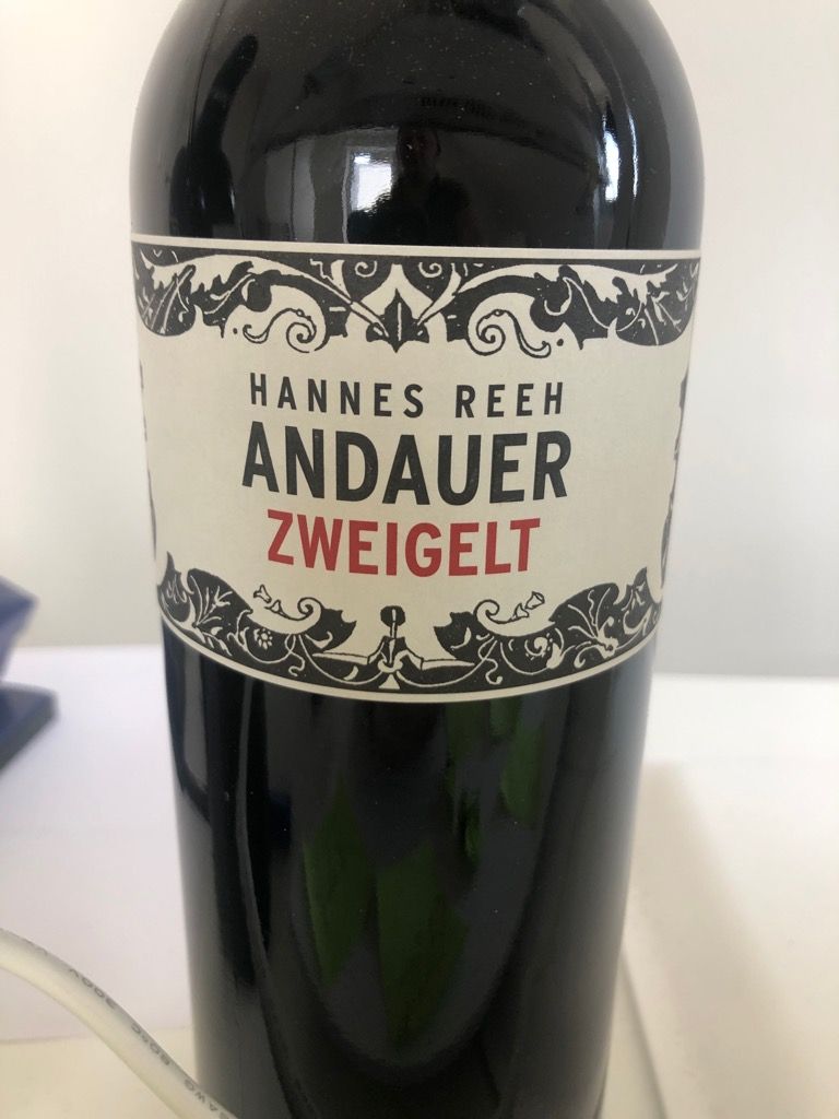 2017 Hannes Reeh Zweigelt Andauer, Austria, Burgenland, Neusiedlersee ...