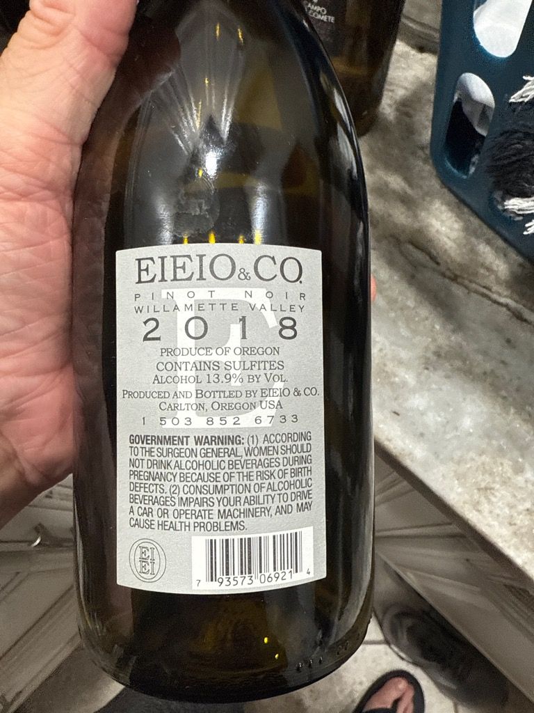 2019 EIEIO Pinot Noir, USA, Oregon, Willamette Valley, Yamhill-Carlton ...