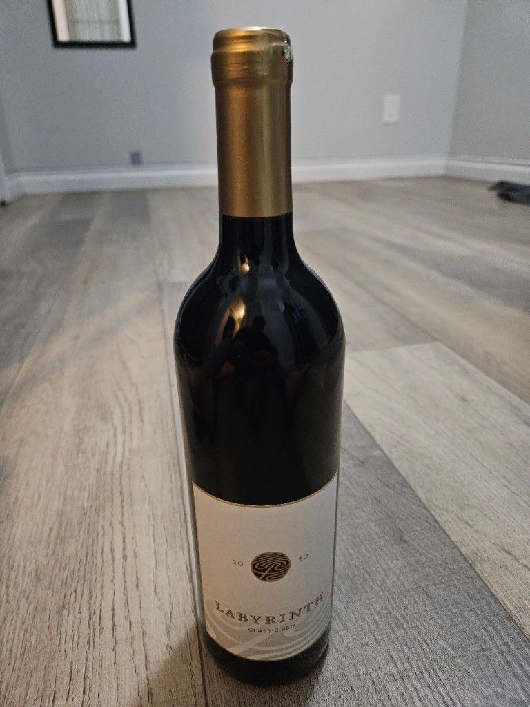 2022 Garry Oaks Vineyards Labyrinth Red, Canada, British Columbia, BC ...