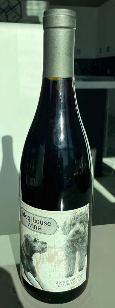2015 Ankh Pinot Noir dog house wine, USA, California, Central Coast ...