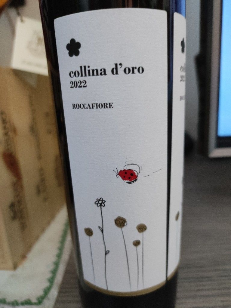 2019 Cantina Roccafiore Umbria Bianco collina d'oro, Italy, Umbria ...