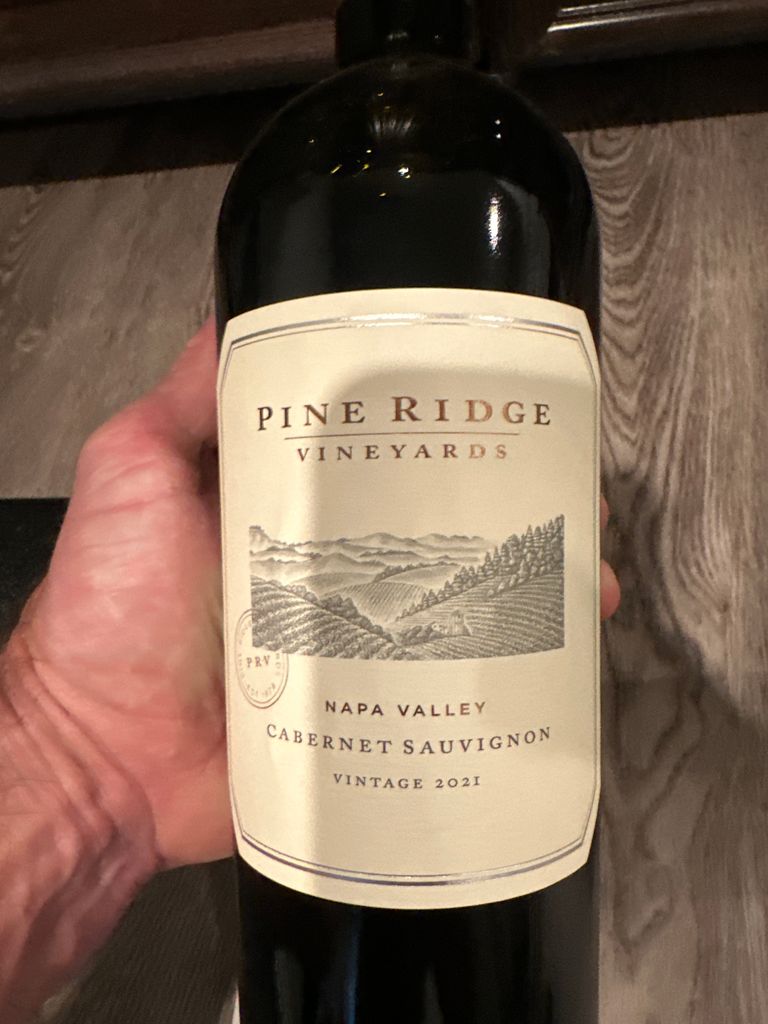 2021 Pine Ridge Vineyards Cabernet Sauvignon Napa Valley, USA ...