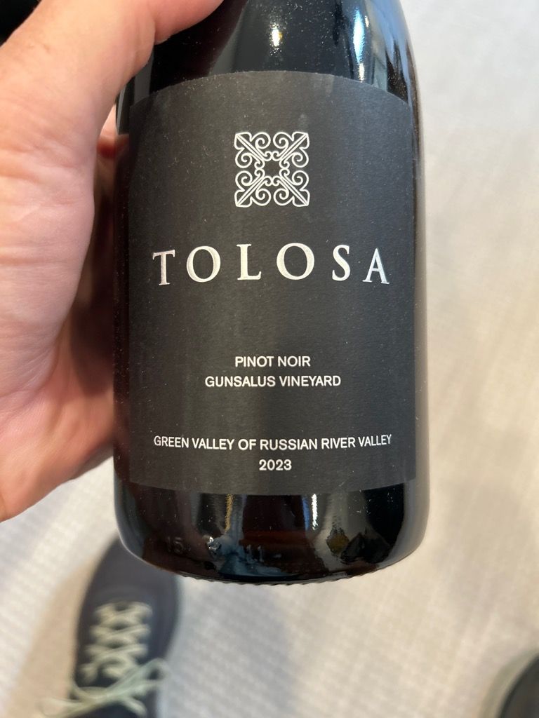 2023 Tolosa Winery Pinot Noir Gunsalus Vineyard, USA, California, North ...