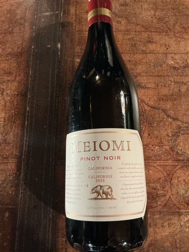 2023 Meiomi Pinot Noir, USA, California - CellarTracker