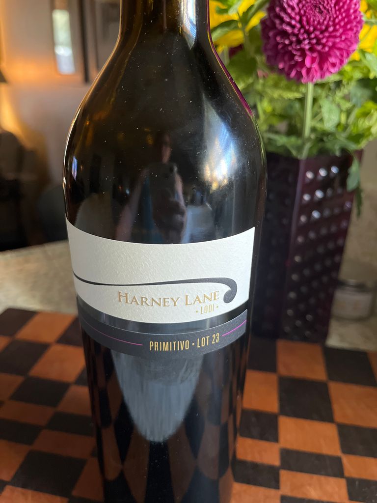 NV Harney Lane Primitivo Lot 23, USA, California, Central Valley, Lodi ...