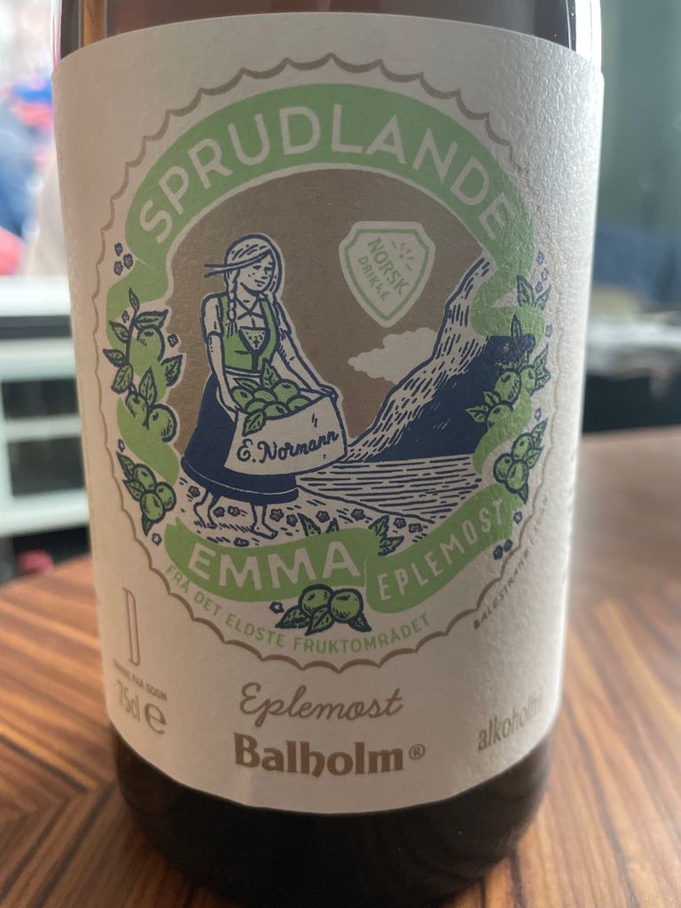 NV Balholm Sprudlande Emma eplemost, Norway - CellarTracker